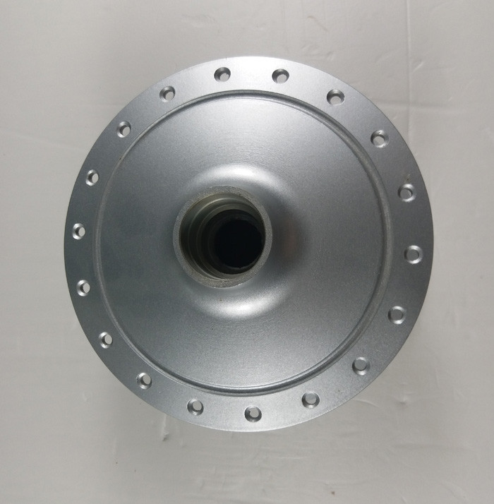 Aluminum Alloy Motorcycle Wheel Front / Rear Hub Assy Sliver White Color